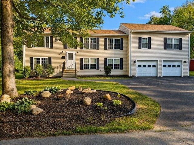 house with 3 bedroom, Coventry RI DS103849041