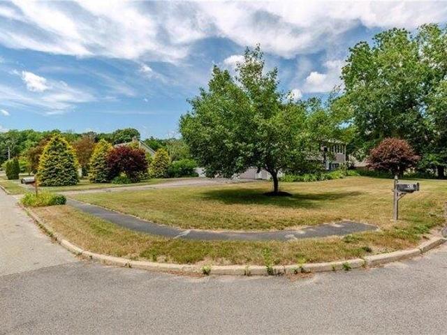 house with 3 bedroom, Coventry RI DS103932218