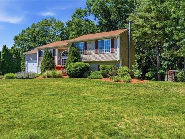 house with 3 bedroom, Coventry RI DS104236232