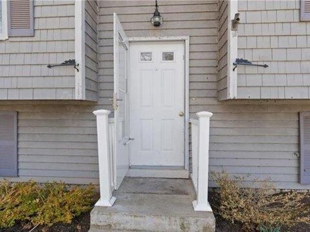 house with 3 bedroom, Coventry RI ES103019668