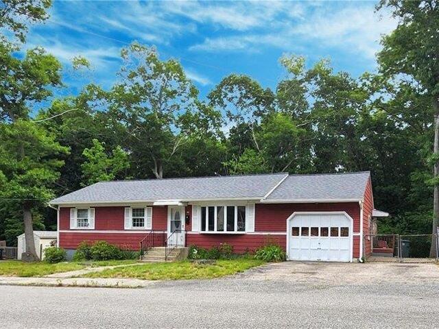 house with 3 bedroom, Coventry RI ES103222037