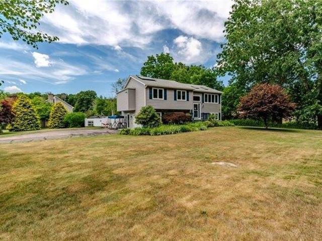 house with 3 bedroom, Coventry RI ES103932218