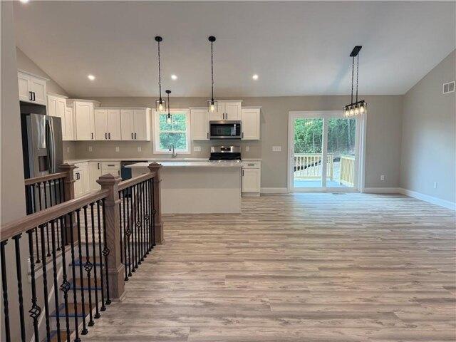 house with 3 bedroom, Coventry RI ES105192931