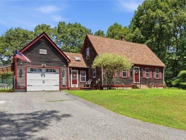 house with 3 bedroom, Coventry RI ES105117697