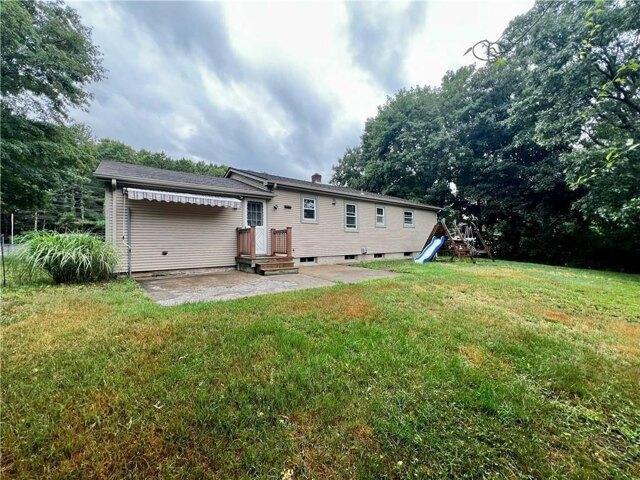 house with 3 bedroom, Coventry RI ES105208143