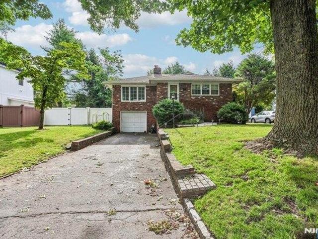 house with 3 bedroom, Closter NJ DS104441241