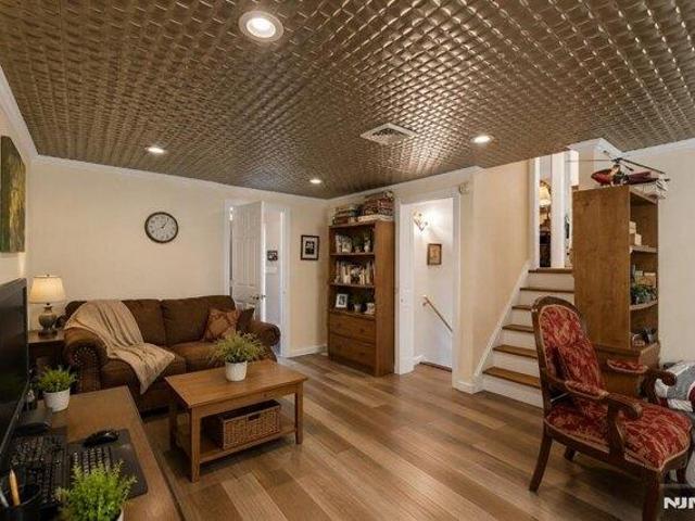 house with 3 bedroom, Closter NJ DS103620147