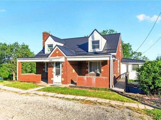 house with 3 bedroom, Clairton PA DS103624413