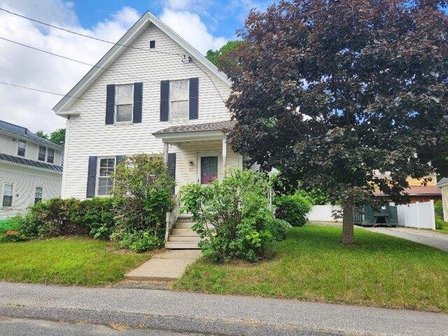 house with 3 bedroom, Claremont NH DS103885961