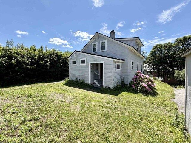 house with 3 bedroom, Claremont NH DS104152681