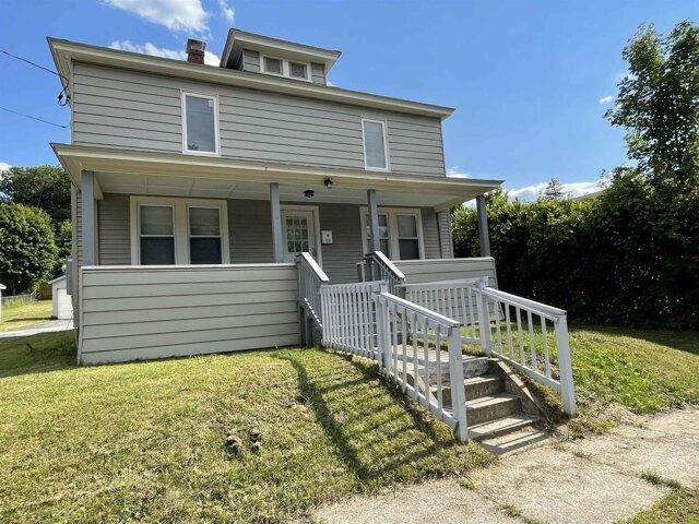 house with 3 bedroom, Claremont NH DS104237260