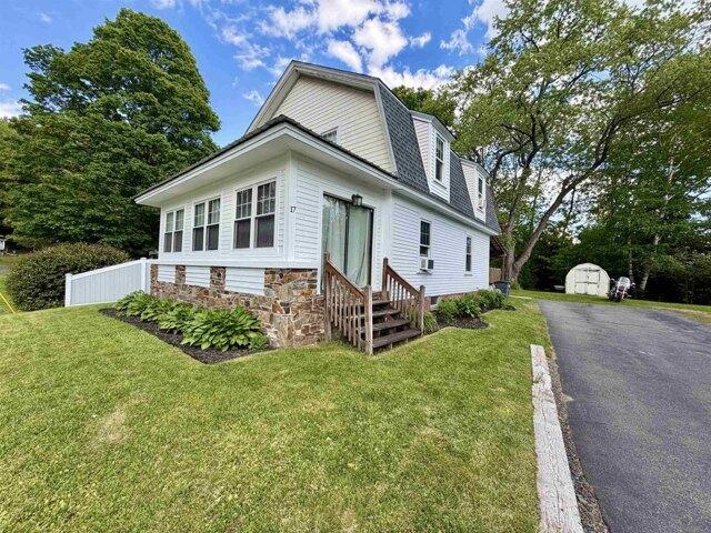 house with 3 bedroom, Claremont NH ES103886004