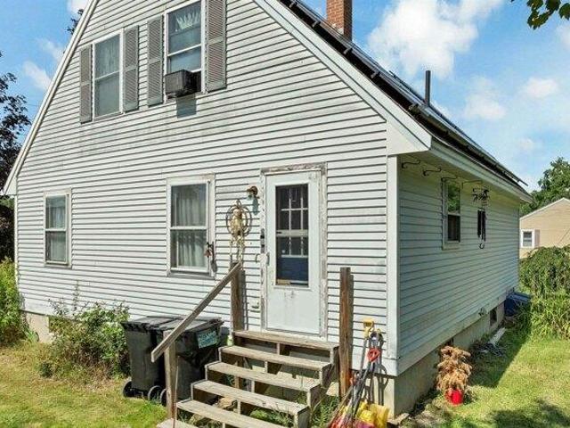 house with 3 bedroom, Claremont NH ES104807881