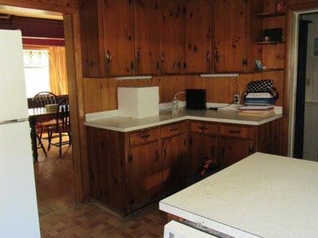 house with 3 bedroom, Claremont NH ES104831967