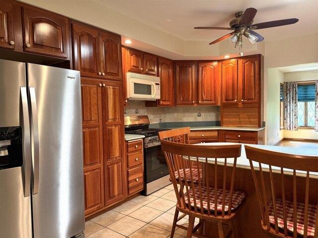 house with 3 bedroom, Claremont NH ES105126513