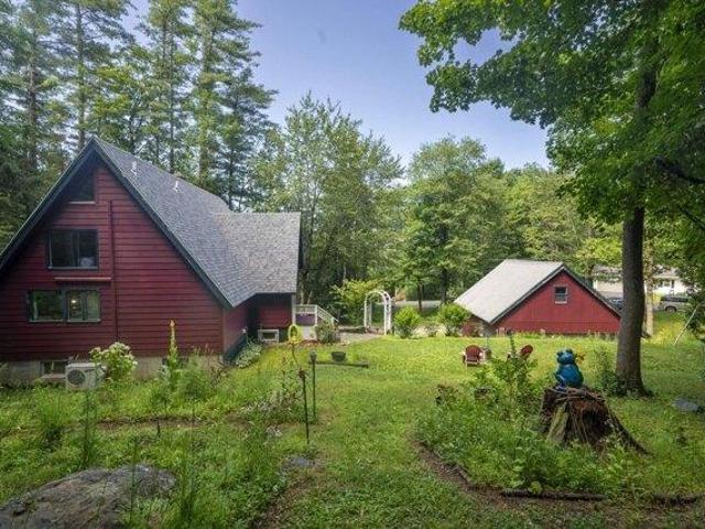house with 3 bedroom, Claremont NH ES105157962