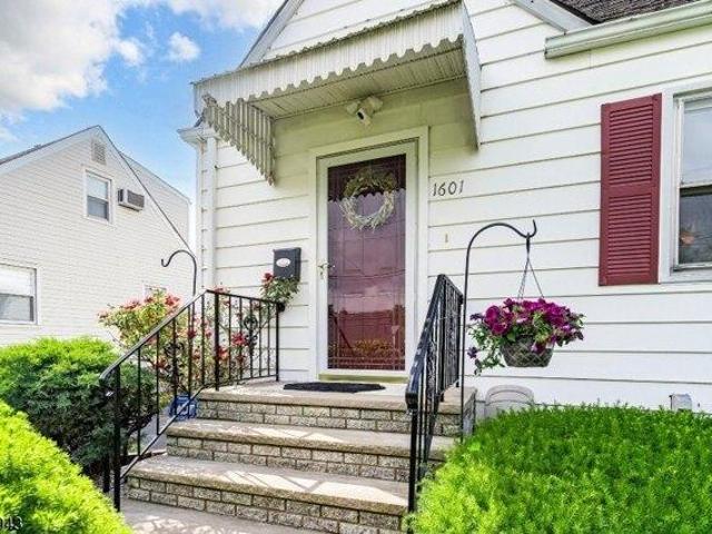house with 3 bedroom, Clark NJ DS104329166