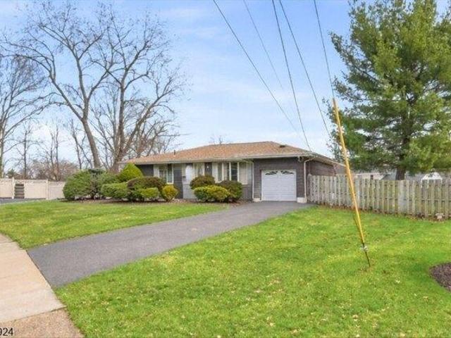 house with 3 bedroom, Clark NJ ES102826028