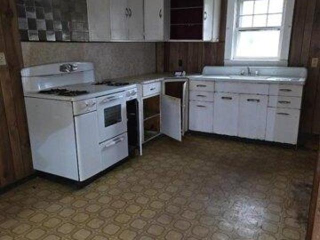 house with 3 bedroom, Clark NJ ES105144728