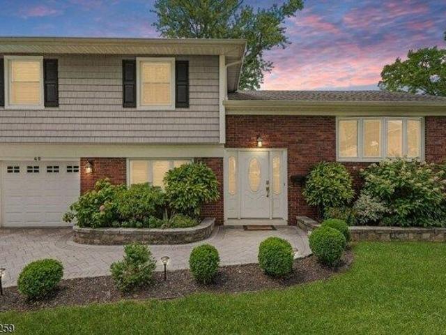 house with 3 bedroom, Clark NJ ES105191206