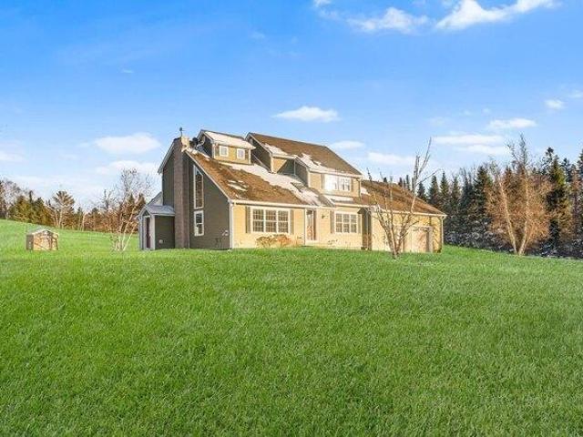 house with 3 bedroom, Clarksville NH DLS102343790