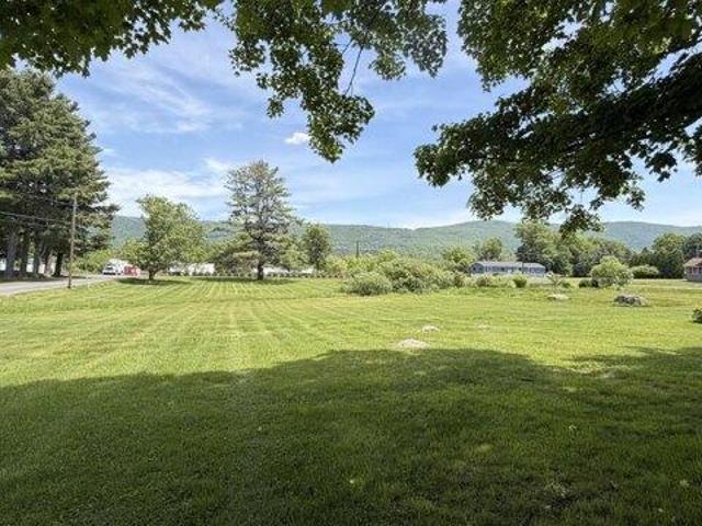 house with 3 bedroom, Clarksburg MA ES104834108