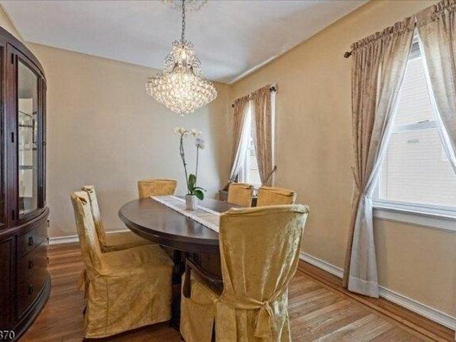 house with 3 bedroom, Cliffside Park NJ ES104113967