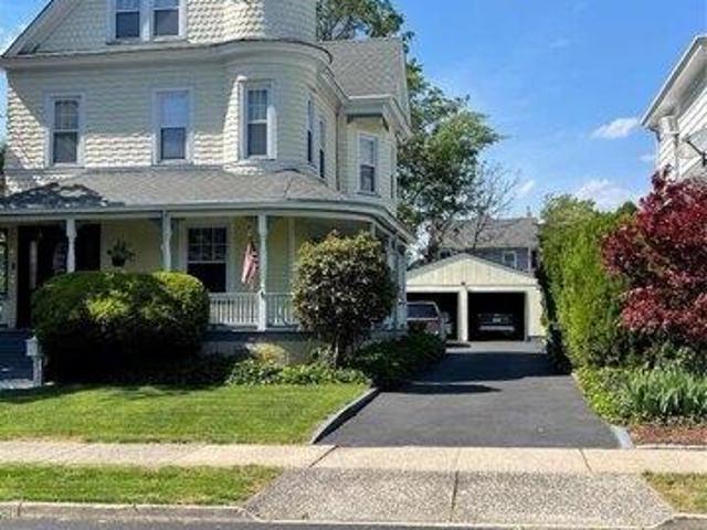 house with 3 bedroom, Clifton NJ DS104151373