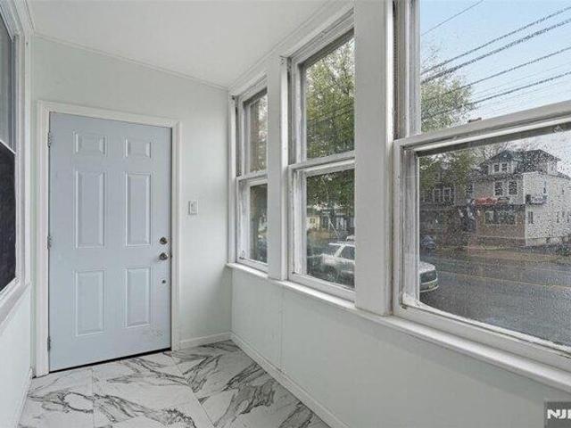 house with 3 bedroom, Clifton NJ DS104263536