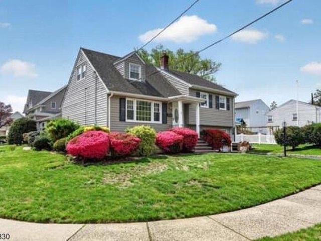 house with 3 bedroom, Clifton NJ DS102825539