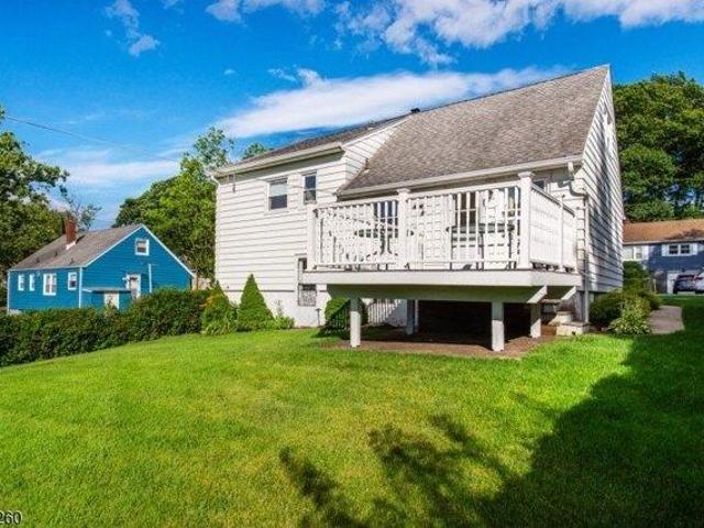 house with 3 bedroom, Clifton NJ ES104604377