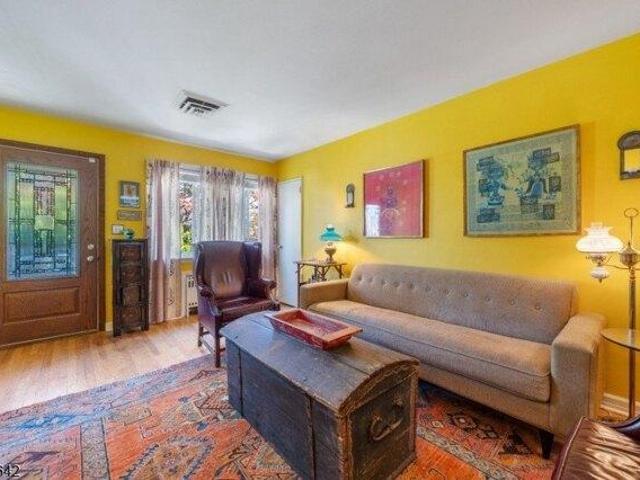 house with 3 bedroom, Clifton NJ ES103070807