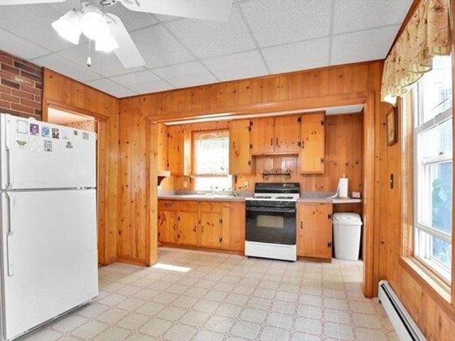 house with 3 bedroom, Clinton MA ES104760105