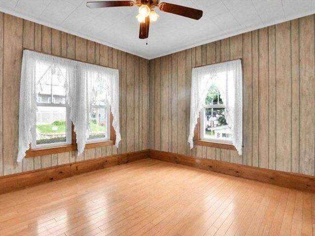 house with 3 bedroom, Clinton MA ES105159018