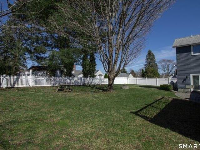 house with 3 bedroom, Clinton CT DLS101998945
