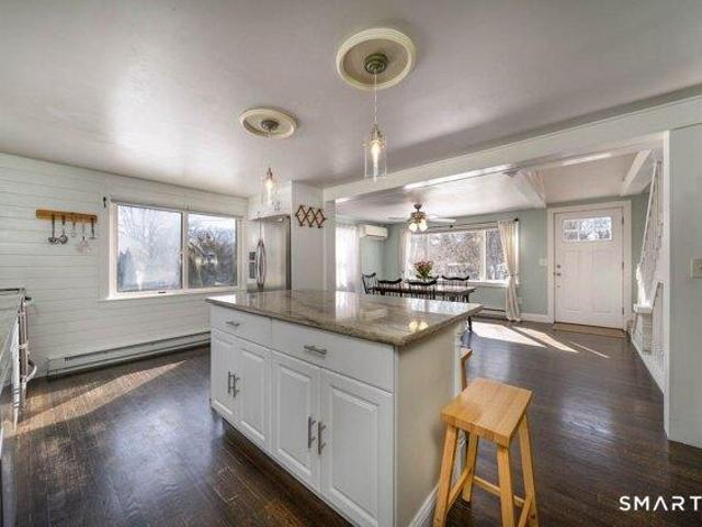 house with 3 bedroom, Clinton CT DLS102214448