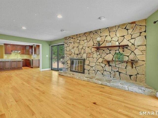 house with 3 bedroom, Cromwell CT ES104810566