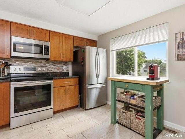 house with 3 bedroom, Cromwell CT ES105113230
