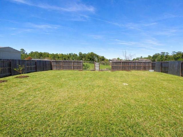 house with 3 bedroom, Crosby TX ES100973273