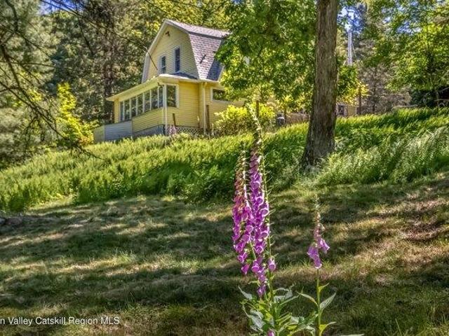 house with 3 bedroom, Cragsmoor NY DS103603852