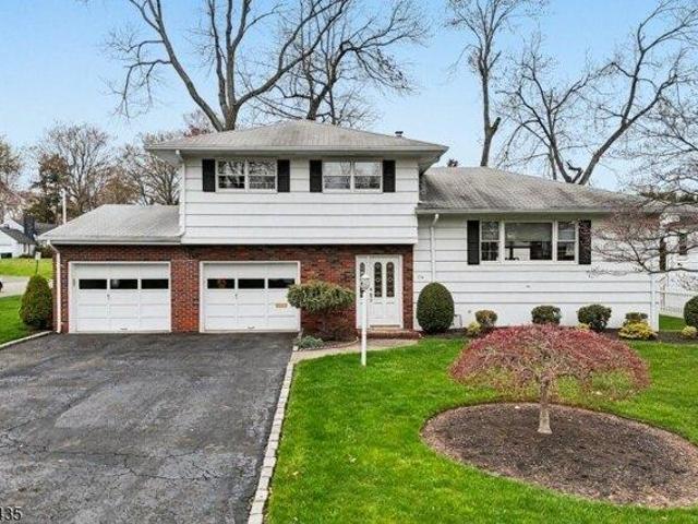 house with 3 bedroom, Cranford NJ DS102824316