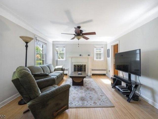 house with 3 bedroom, Cranford NJ ES104112077