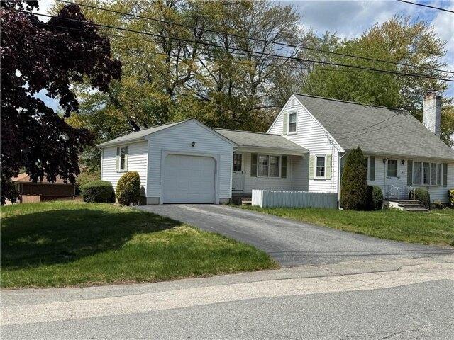 house with 3 bedroom, Cranston RI DLS102283567