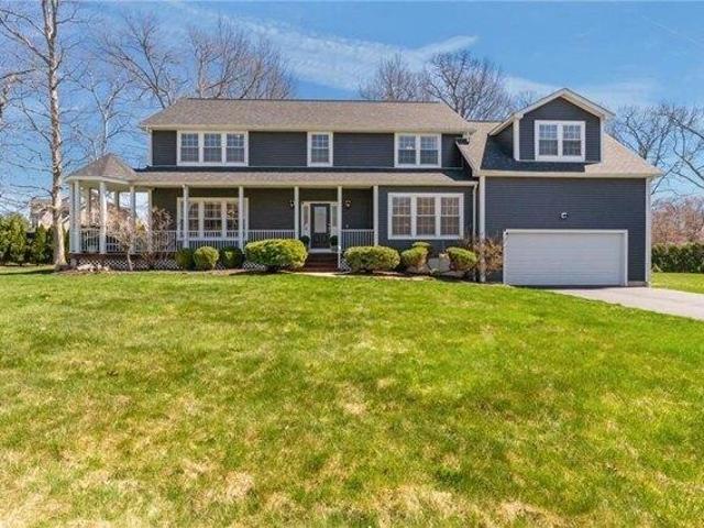 house with 3 bedroom, Cranston RI DS102280168