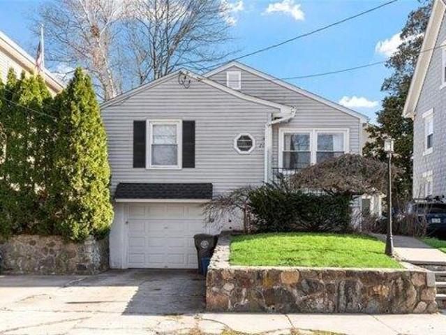 house with 3 bedroom, Cranston RI DS102671010