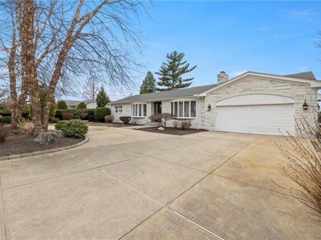 house with 3 bedroom, Cranston RI DS102634762