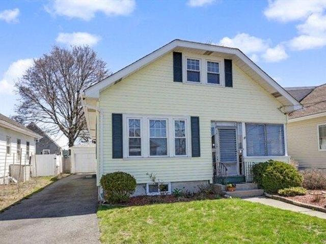 house with 3 bedroom, Cranston RI DS102709176