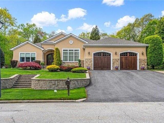 house with 3 bedroom, Cranston RI DS103443064