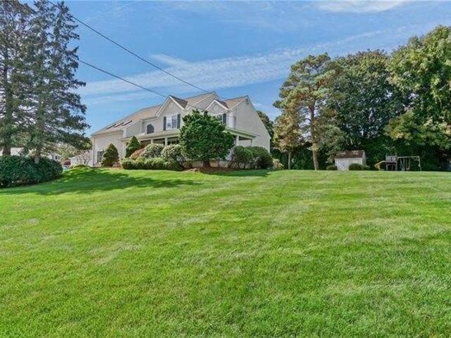 house with 3 bedroom, Cranston RI DS103444656