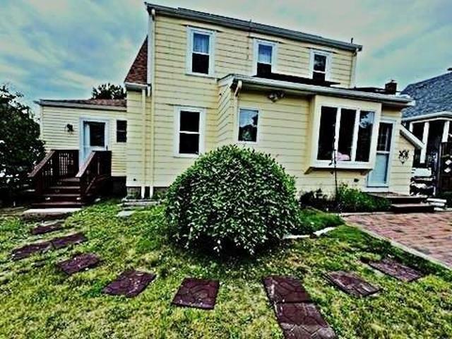 house with 3 bedroom, Cranston RI DS103494468